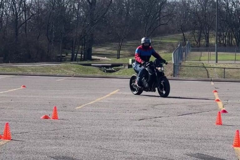 How to Start Learning How to Ride a Motorcycle | Beginner Tips | Hobby ...